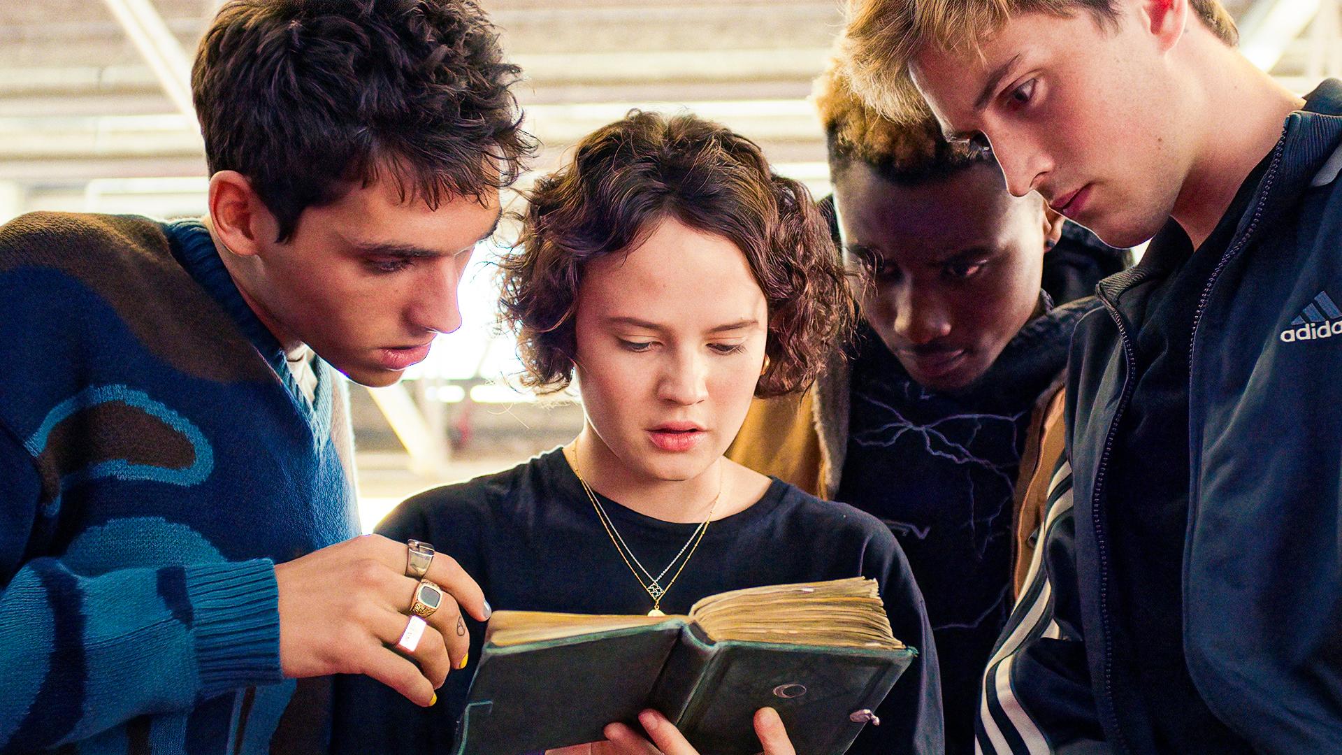 Silver and the Book of Dreams | A Film of Dreams and Fantasy on Prime Video